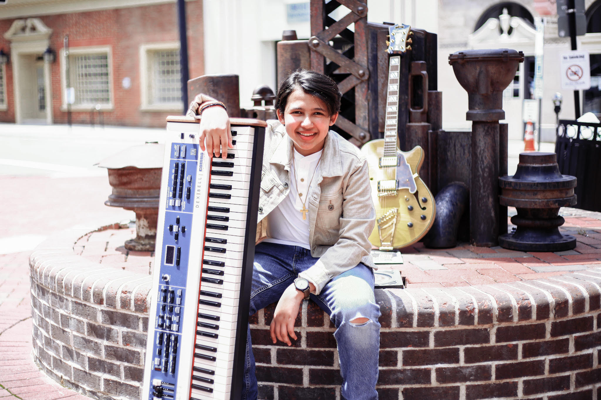 Preview: Homegrown talent heads back to SA from LA for family tour ...